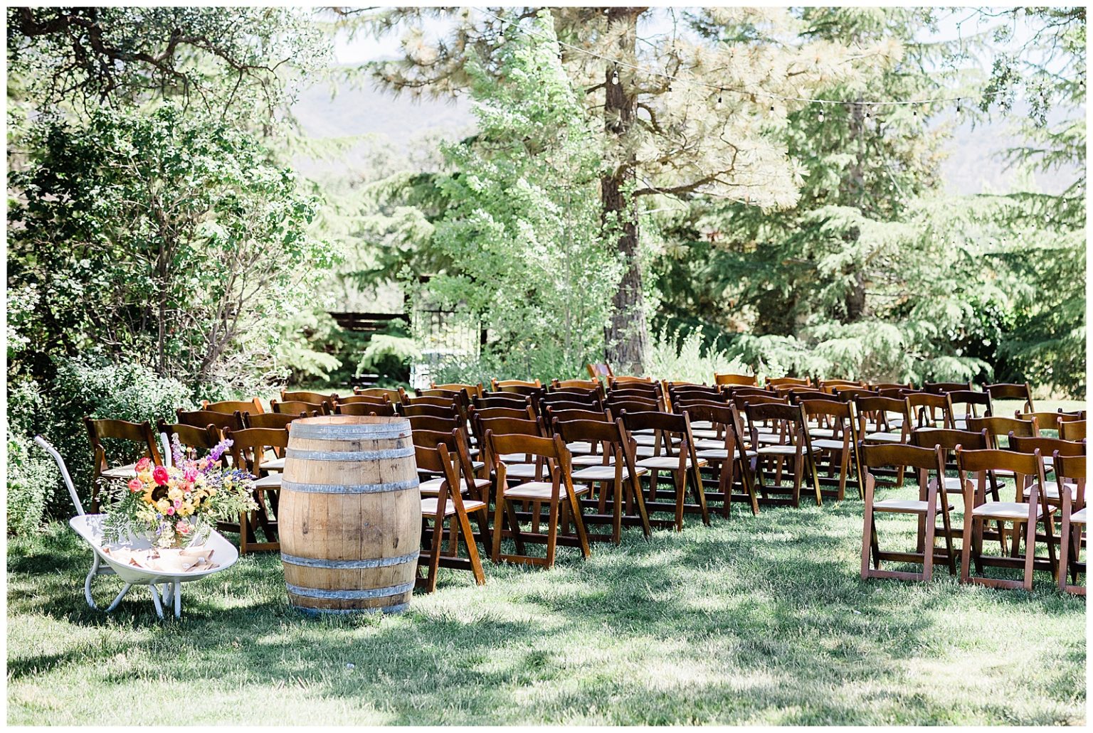 Wedding at Tangleweed Farms: Tad & Liberty | mariannelucas.com