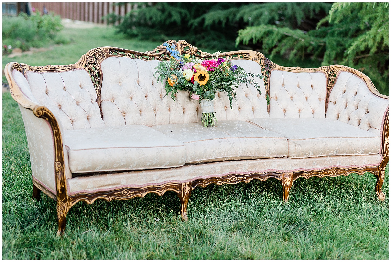 Wedding at Tangleweed Farms: Tad & Liberty | mariannelucas.com